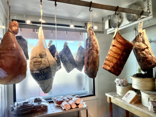 A 50-Year-Old Butcher Shop Hiding In Plain Sight - dineSarasota